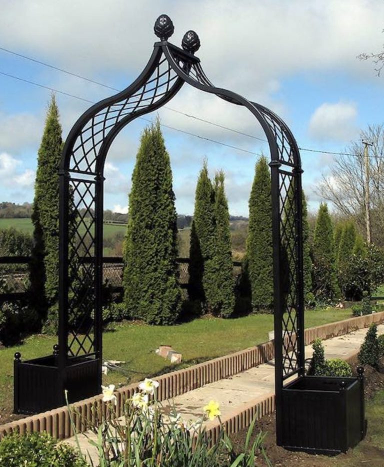 Freestanding Brighton Garden Arch with two integrated Versailles Planters