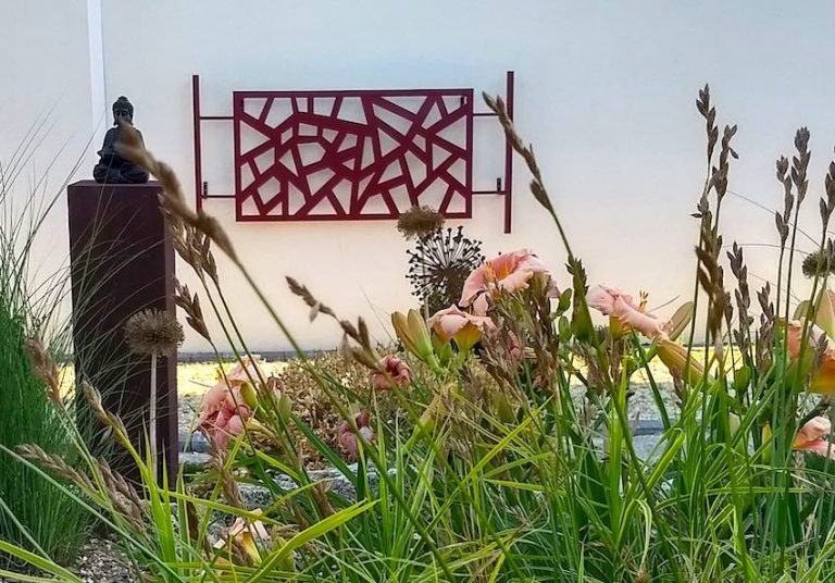 Japanese metal wall trellis perfect for structuring Asian-style gardens